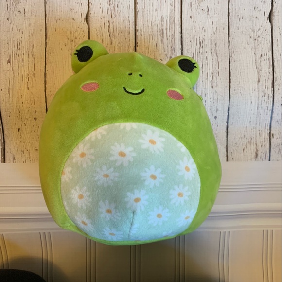 Squishmallows | Toys | Wendy The Frog Squishmallow 75 Inch 222 Daisy ...